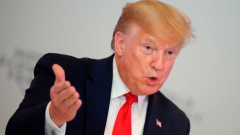 Trump rolls back US water pollution controls - BBC News