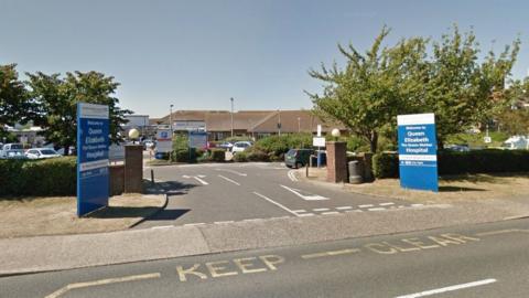 East Kent Hospitals: 'Toxic culture risks patients' lives' - BBC News