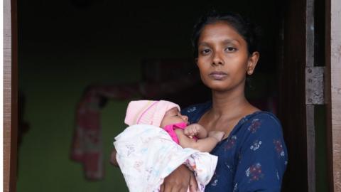 Malnutrition in pregnancy surges in poor countries - BBC News