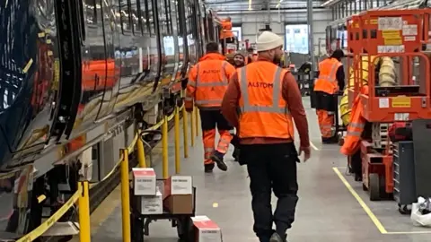 Alstom: Hundreds of firms campaign to save Derby's Alstom