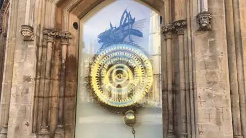 Cambridge's Corpus Clock returns after hammer attack