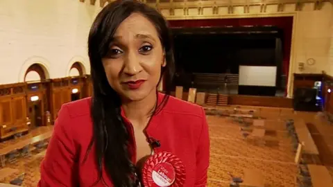 Southampton City Council: Leader voted in amid financial woes