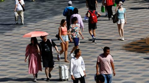 China’s summer of climate destruction - BBC News