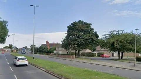 A689 crash: Man, 24, dies after car hits railings in Hartlepool