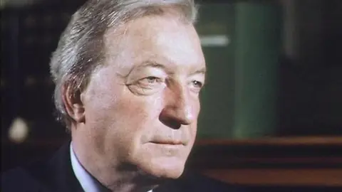 1987 papers reveal 'MI5 plot to kill Irish PM Haughey'