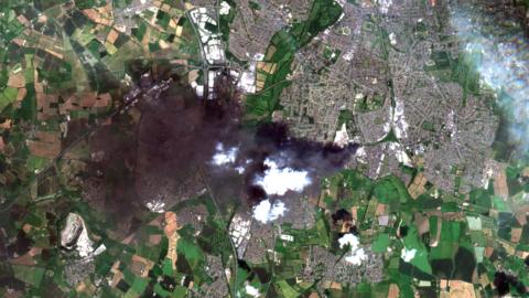 South Wigston fire investigation to begin as crews remain at blaze ...