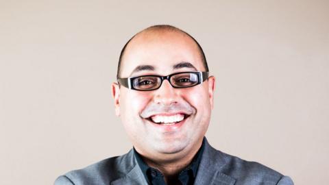 Nigel - the robot that could tell you how to vote - BBC News