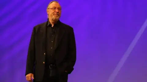 Avatar: Scientology-style sect causes concern in Netherlands