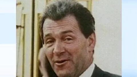 Mary Lou McDonald's remarks criticised by widow of garda shot by IRA