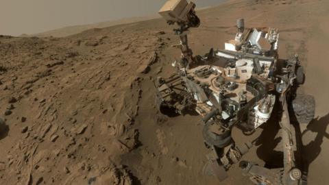 Swarm of robot bees to explore Mars - BBC Newsround