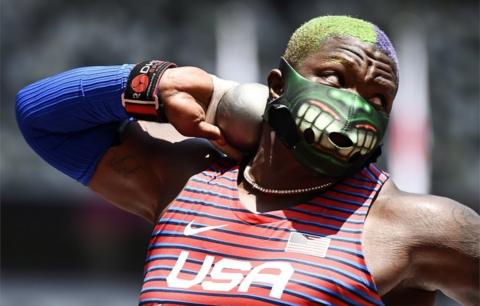 Raven Saunders: What the Olympian's X protest means to her - BBC News