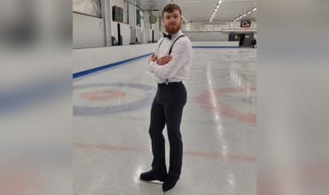 Telford success prompts push for more inclusive skaters - BBC News