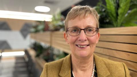 NHS: Discharge guidance could see patients die - doctors - BBC News