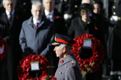 Remembrance Day: In pictures - BBC News