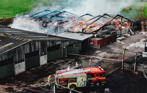 Derbyshire: Crews tackle large barn fire
