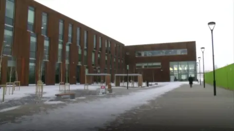 Reading science park opens doors as part of £35m project