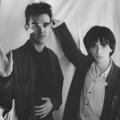 The Smiths: New photo exhibition at Salford Lads Club - BBC News