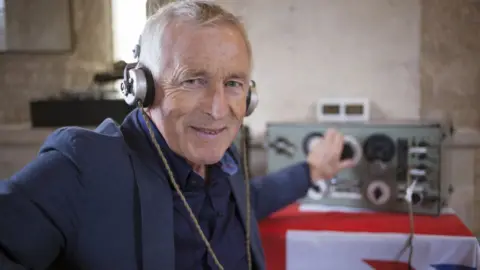 Jonathan Dimbleby to step down from Any Questions?