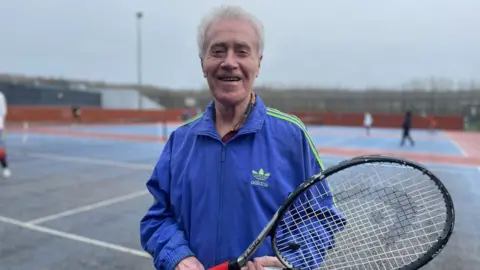 Sheffield tennis club's future in doubt due to repair costs