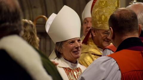 New Bishop of Monmouth Cherry Vann can help 'unify' Church - BBC News