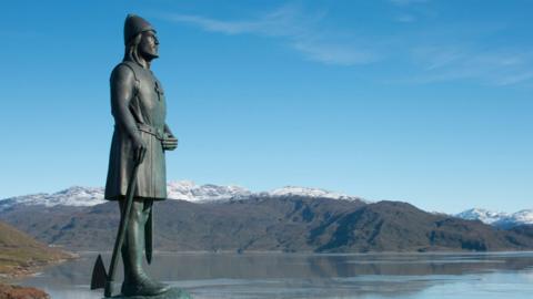 New evidence of Viking life in America? - BBC News