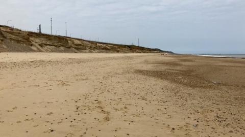 Norfolk sand: Has a colossal experiment worked? - BBC News
