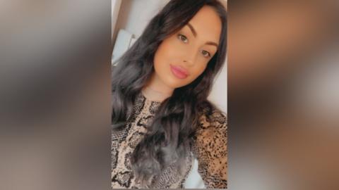 Russell Marsh guilty of estranged wife Jade Marsh's murder - BBC News