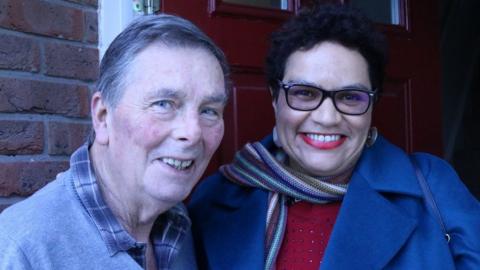 What difference does it make being a Smith? - BBC News