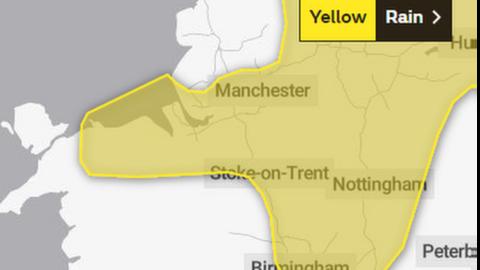 Weather warning for heavy rain and possible floods in Wales - BBC News
