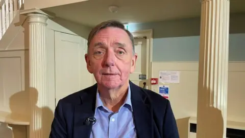 Suffolk PCC candidates discuss mental health call-outs