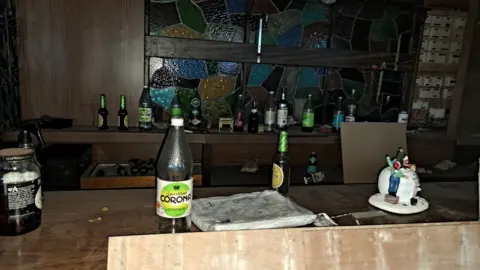 Swansea: Band return to club frozen in time from 1980s