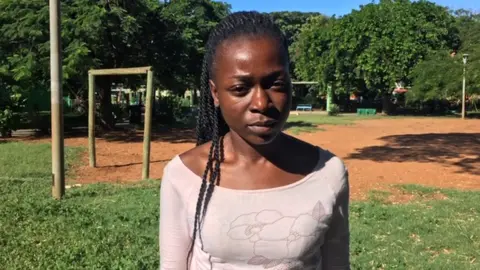 Mozambique woman gives birth in mango tree during floods