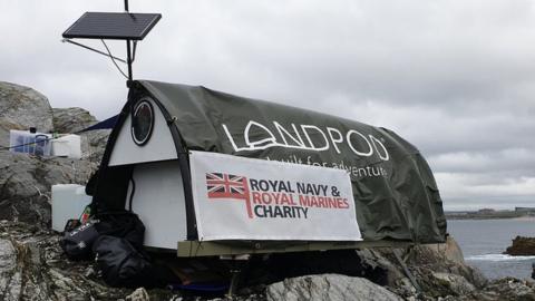 Army veteran rescued by coastguard during Rockall record attempt - BBC News