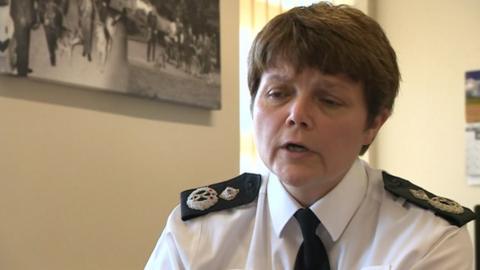 Avon and Somerset police mental health fears as sick days soar - BBC News