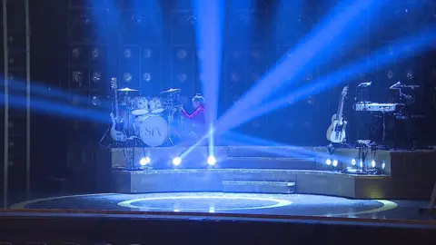 Hall for Cornwall walkway opens to take people into heart of theatre