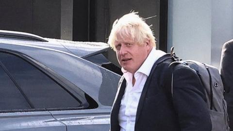 Could Boris Johnson really make a comeback? - BBC News