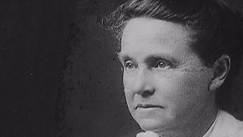 Statue of notable woman set for Cardiff's Central Square - BBC News