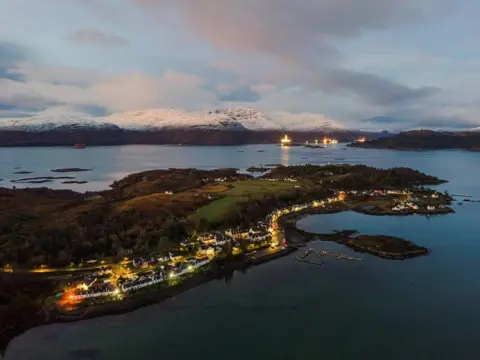 Your pictures of Scotland: 9-16 December