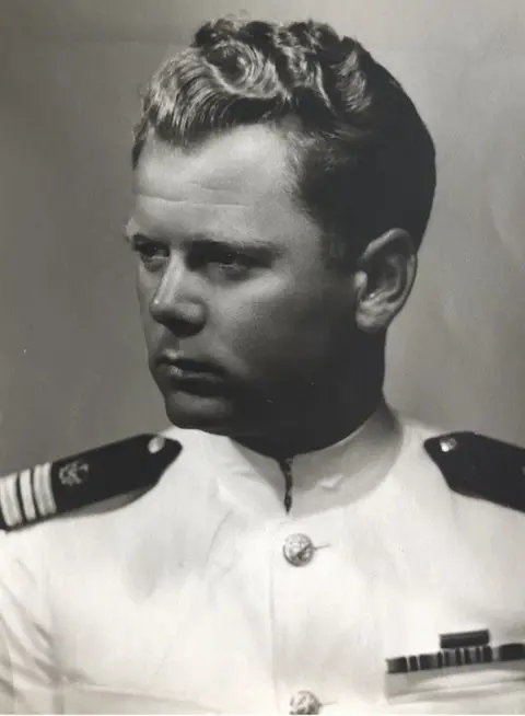 Nanjing Massacre: Denmark honours hero who rescued Chinese