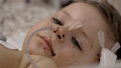 War in Ukraine: Backlash in Russia against anti-war musicians - BBC News