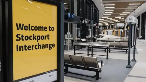 Two new Manchester tram links could connect north and south - mayor