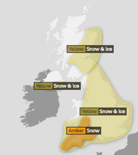 Travel warnings as snow and ice hit UK - BBC News
