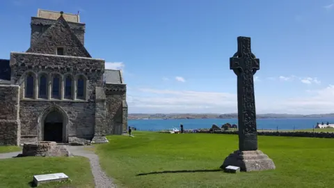 Scientists uncover St Columba's cell on Iona