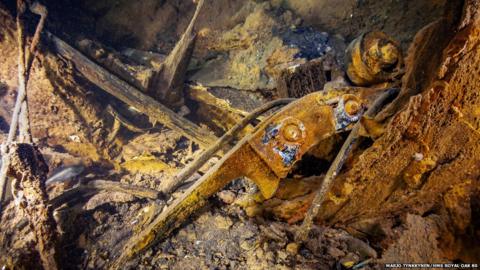 New images reveal sunken Royal Oak battleship - BBC News