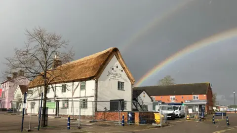 Lutterworth: Community rallies to help fire-damaged pub reopen