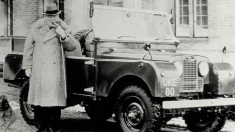 Defenders of the famous - Land Rover-loving celebrities - BBC News