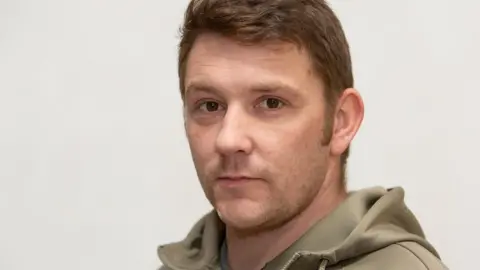 Crossing Divides: 'Reading bedtime stories helped me survive prison'