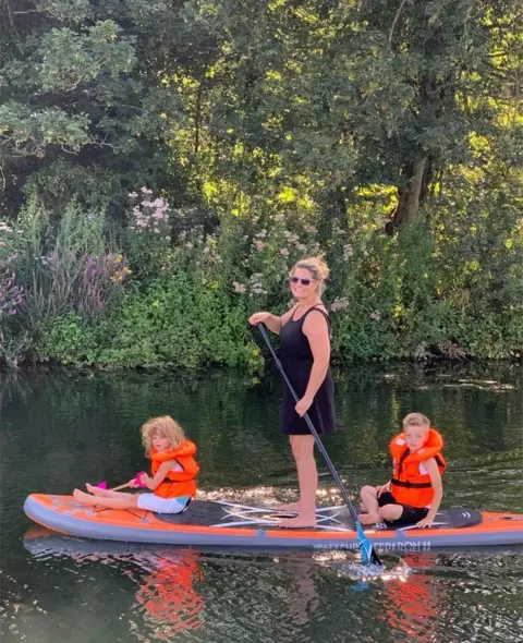 Your pictures on the theme of 'on the river'