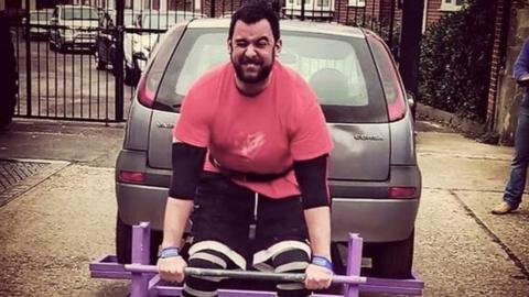 Cancer cliches to avoid: I'm not 'brave' - BBC News