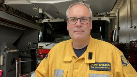 The indiscriminate devastation of Canada's raging wildfires - BBC News